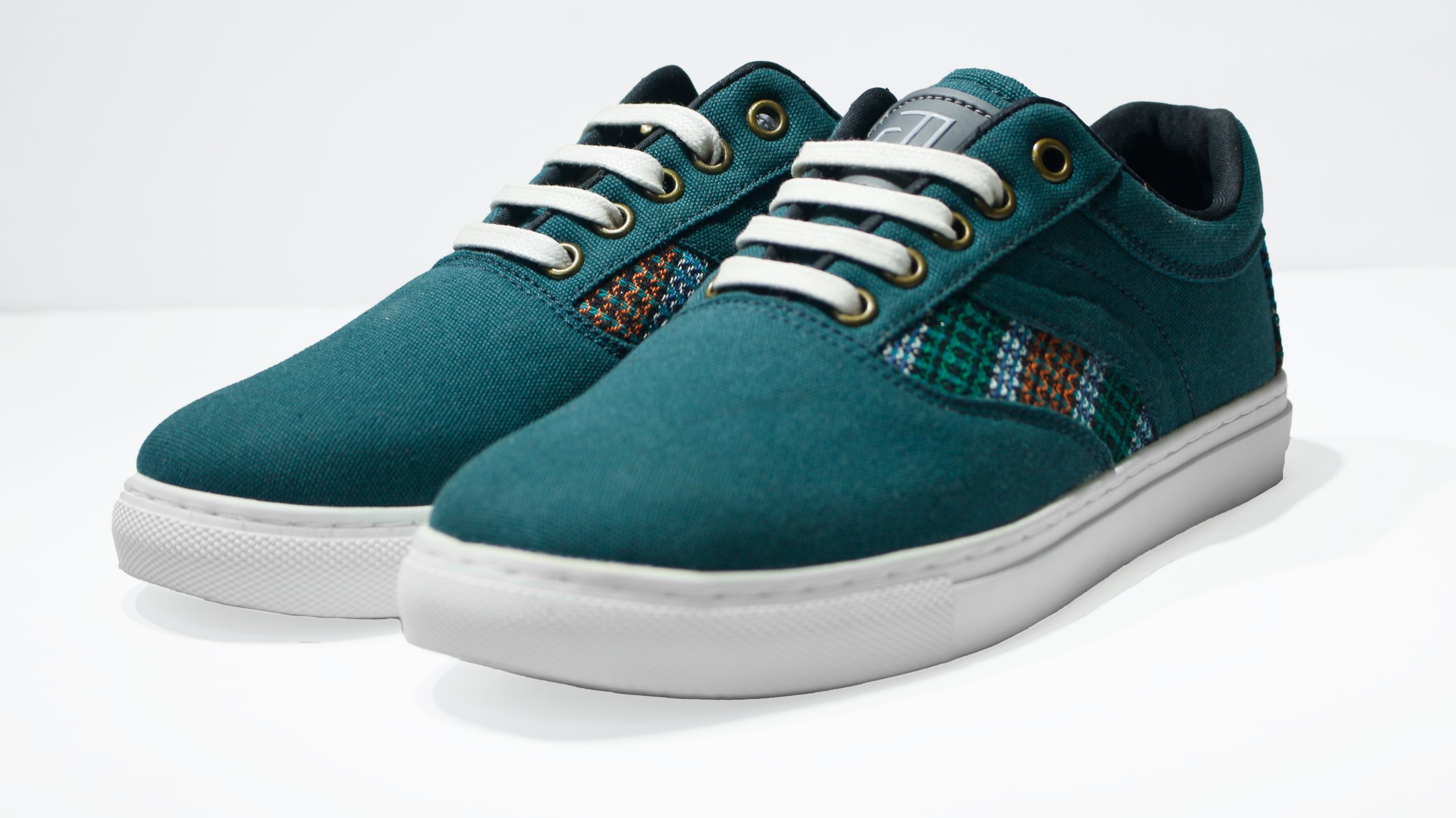 Nakha Teal – dochaa